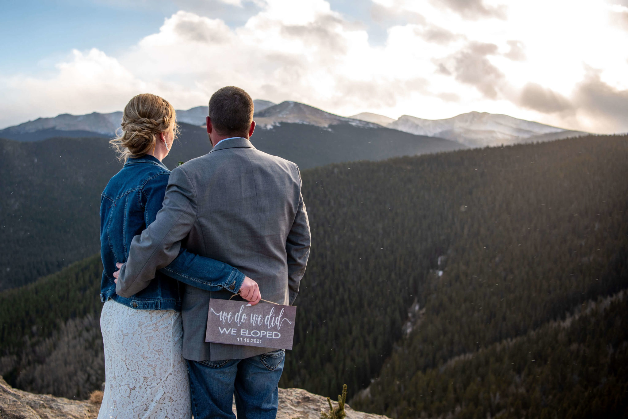 Planning An Elopement: A Step-By-Step Guide On How to Elope