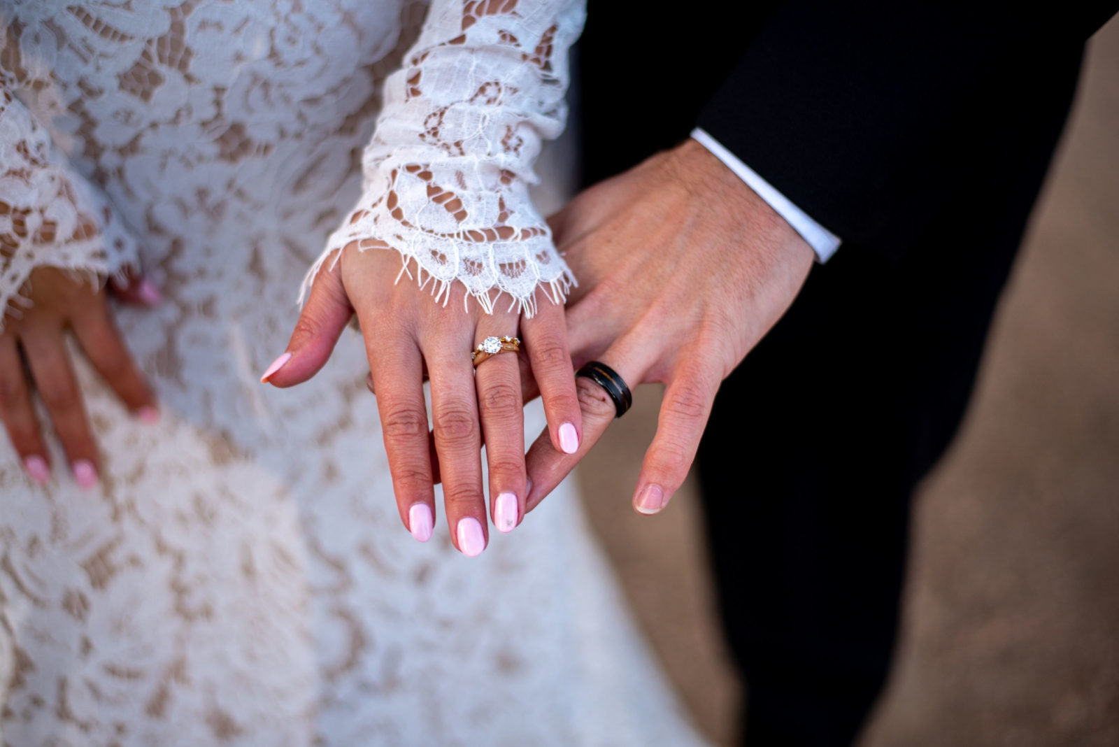 Elopement Ceremony Ideas -7 Unique Things To Do During Your Ceremony